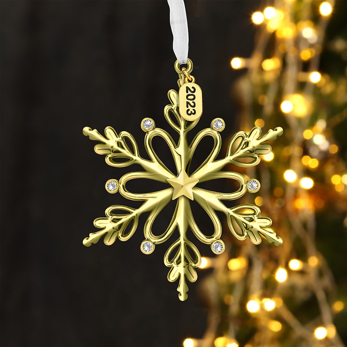 West style 2023 Golden Christmas Tree Ornaments–Metallic Snowflake Hanging Home Deco Hanging Pendant Holiday Keepsake Gift (C, Golden Snowflake)