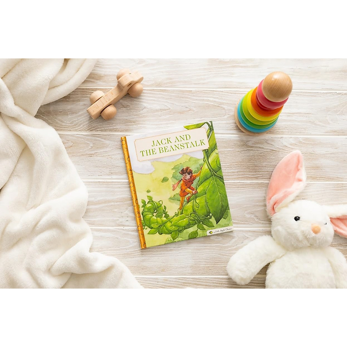 Jack and the Beanstalk: A Little Apple Classic (A Classic Fairy Tale for Kids) (Little Apple Books)