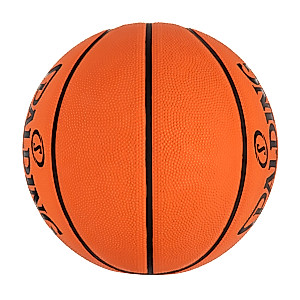 Spalding Varsity Outdoor Basketball 29.5"