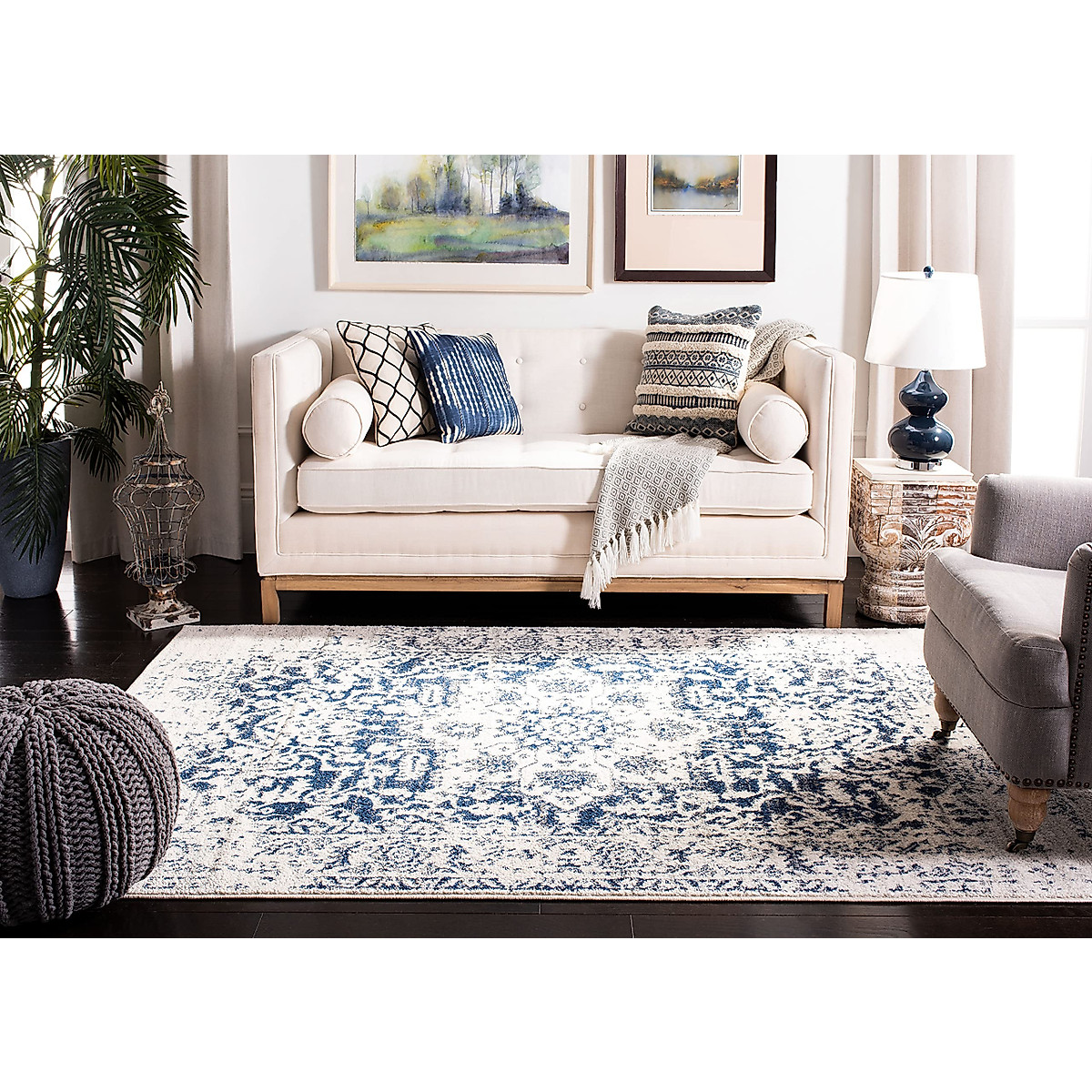 SAFAVIEH Madison Collection Area Rug - 6'7" x 9'2", Cream & Navy, Snowflake Medallion Distressed Design, Non-Shedding & Easy Care, Ideal for High Traffic Areas in Living Room, Bedroom (MAD603D)