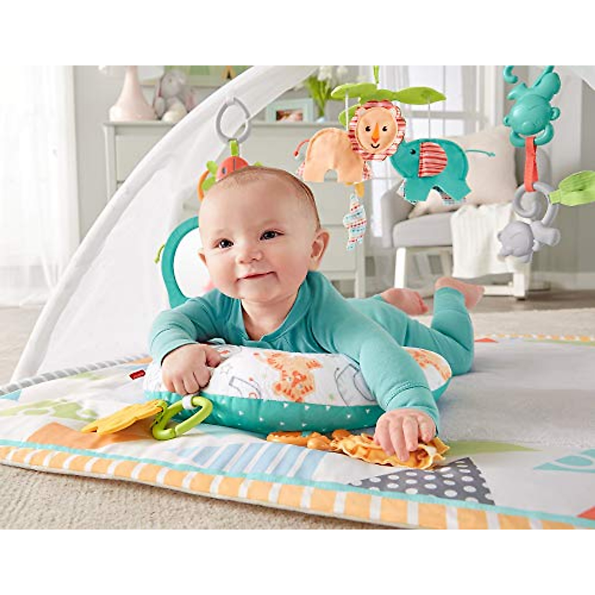 Fisher-Price Safari Music & Lights Gym Tummy Time Playmat with Take-Along Toys for Newborns from Birth and Older