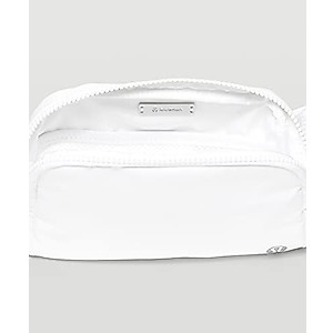Lululemon Athletica Everywhere Belt Bag 1L (White)