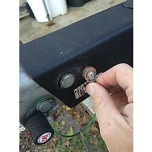 Release Me V2 - Magnetic Trailer Brake Release Key