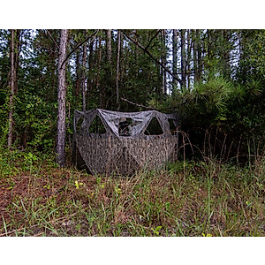 Primos Hunting DoubleBull 3-Panel Stakeout Blind with Surroundview 5 Shoot Through Ports in Mossy Oak Bottomland Camo 65165