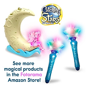 Fotorama Kids Catching Stars Deluxe Game with Two Magic Fairy Wands and Moonlight Star Projector, Perfect Slumber Party Game, Switch to Night Lamp Mode Before Falling Asleep, for Ages 5 and Up