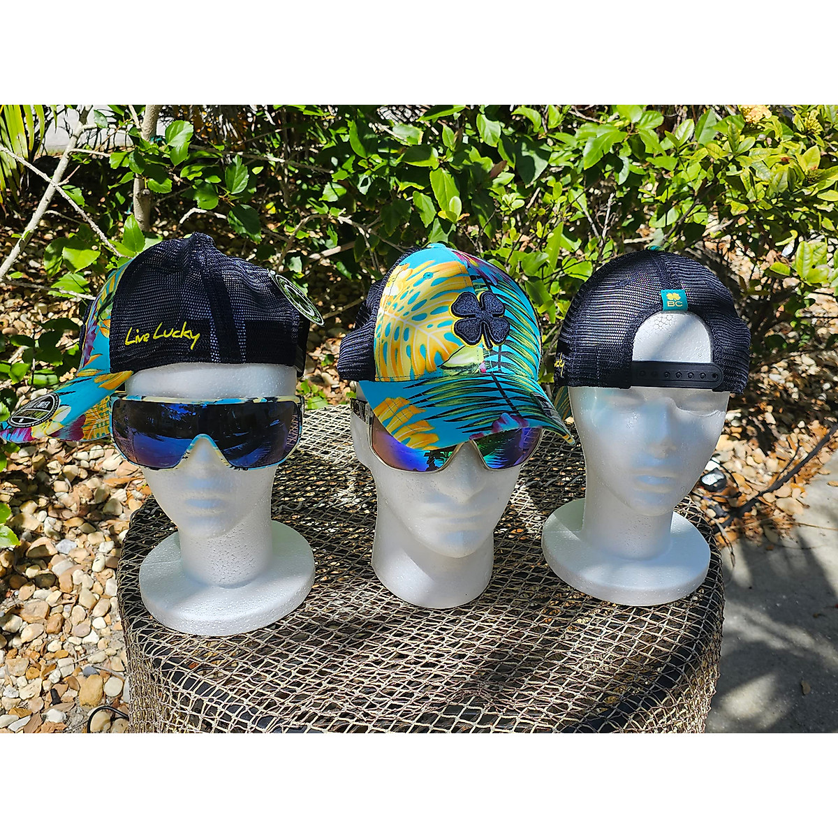 Black Clover Island Luck H 7 - Navy/Gold/Tropical/Navy Mesh - Adjustable