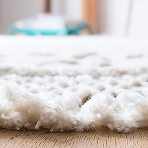 SAFAVIEH Casablanca Collection 7' Square Ivory CSB651A Handmade Moroccan Tassel Living Room Dining Bedroom Area Rug