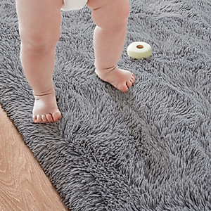 Przemy Fluffy Living Room Rug 5x8 Grey Bedroom Rugs, Shag Fuzzy Large Area Rug, Gray Shaggy Floor Rug Plush Throw Carpet for Nursery Kids Room Bedside Home Decor