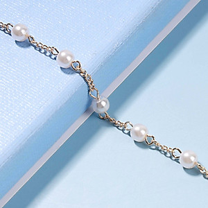 Yheakne Vintage Pearl Station Bracelet Gold Pearl Bracelet Beaded Station Bracelet Pearl Chain Bracelet Hand Chain Jewelry for Women and Girls Gifts