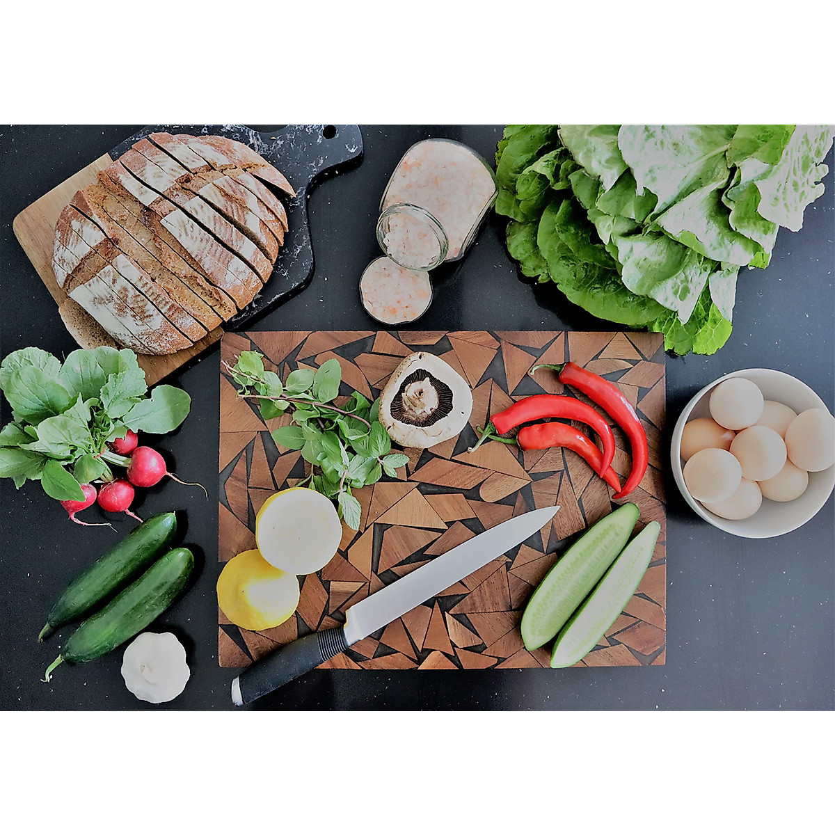 KreativByDesign One Of A Kind - Shattered Glass Pattern Wooden Chopping Board with Black Pearl Resin Large