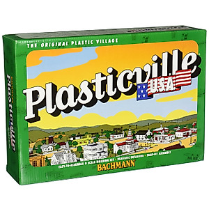 Bachmann Trains - PLASTICVILLE U.S.A. BUILDINGS – CLASSIC KITS - LOADING PLATFORM & CROSSING SHANTY - O Scale