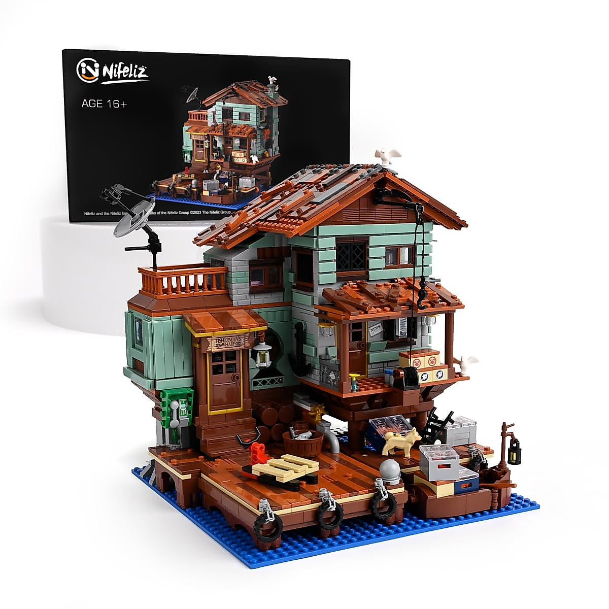 Nifeliz Fisherman's Wharf, Iconic Fisherman's Wharf Building Model Toy, Multi-Storey Wood Frame House Display Set for Adult Gift Giving (2,100 Mini Pieces)