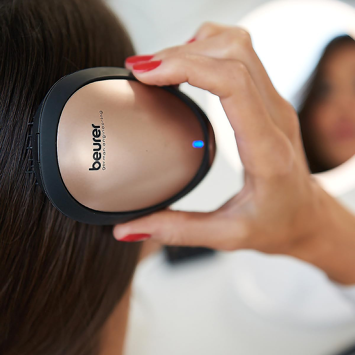 Beurer Electric Detangling Brush with Negative Ion Technology | Straightening Brush for Frizz-Free, Smooth Hair