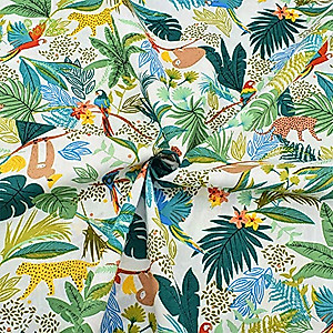 Qimicody Fat Quarters Fabric Bundles, 7 Pcs 100% Cotton 20” x 16” (50cmx40cm) Precut Quilting Fabric Squares Sheets for DIY Patchwork Sewing Quilting Crafting, No Repeat Design (Flower Pattern)