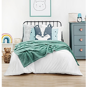 Utopia Bedding Fleece Blanket Kids Size Celadon 300GSM Luxury Blanket for Couch Sofa Bed Anti-Static Fuzzy Soft Blanket Microfiber (43x55 Inches)