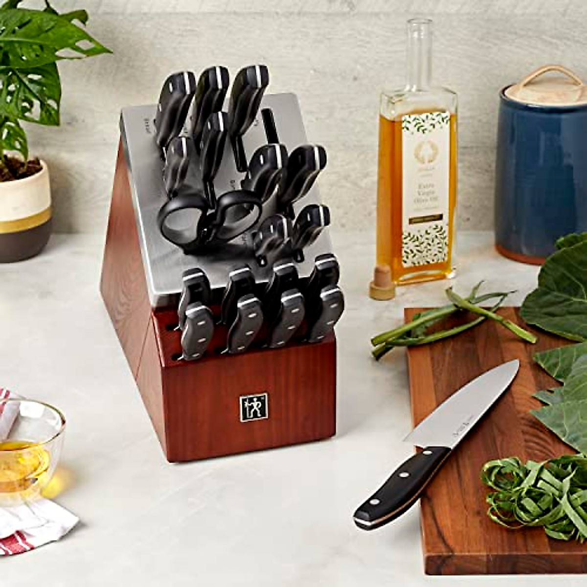 HENCKELS Definition 20-Piece Self-Sharpening Knife Block Set for Paring, Boning, Santoku, Chefs, Carving, Kitchen Shears, German Engineered Informed by 100+ Years of Mastery, Brown, Black, Silver