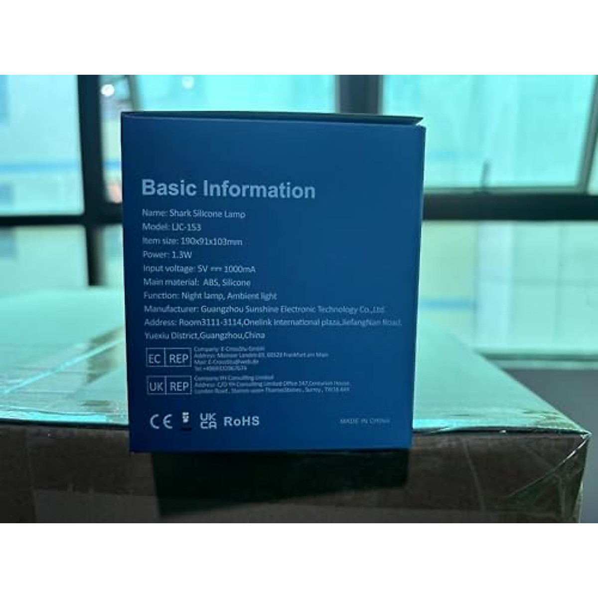 LOVERUIS Cute Night Light for Kids Cute Shark Lamp, Animal Lamp 7 Color Lamp Nightlights Birthday Christmas Gift for Children with USB Rechargeable,Kids Silicone Lamp Kawaii Room Decor