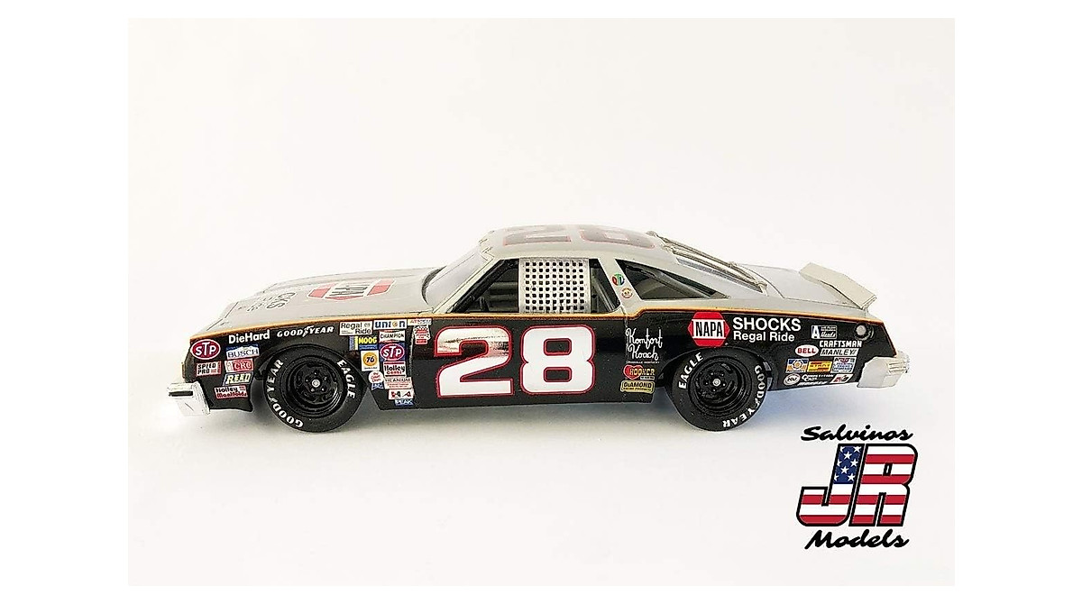 Salvinos Jr Models Nascar Model Kit SJR1980D - Build Buddy Baker's Grey ...