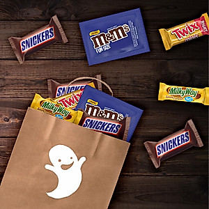 Mars SNICKERS, M&M'S Caramel, TWIX & MILKY WAY Caramel Variety Pack Fun Size Caramel Chocolate Candy Bar Assortment (33.43oz, 55 pieces) Bag