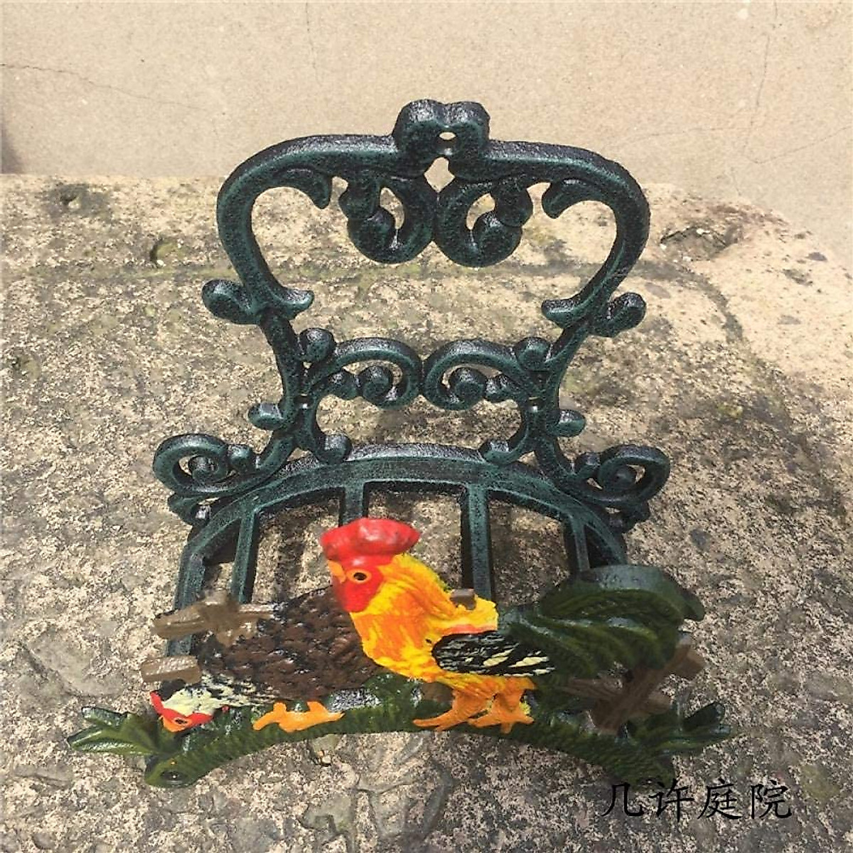 Riyyow Retro cast Iron Cock Water Pipe Rack Painted Courtyard Water Pipe Storage Bracket Gardening Rack Garden Villa Mural Animal