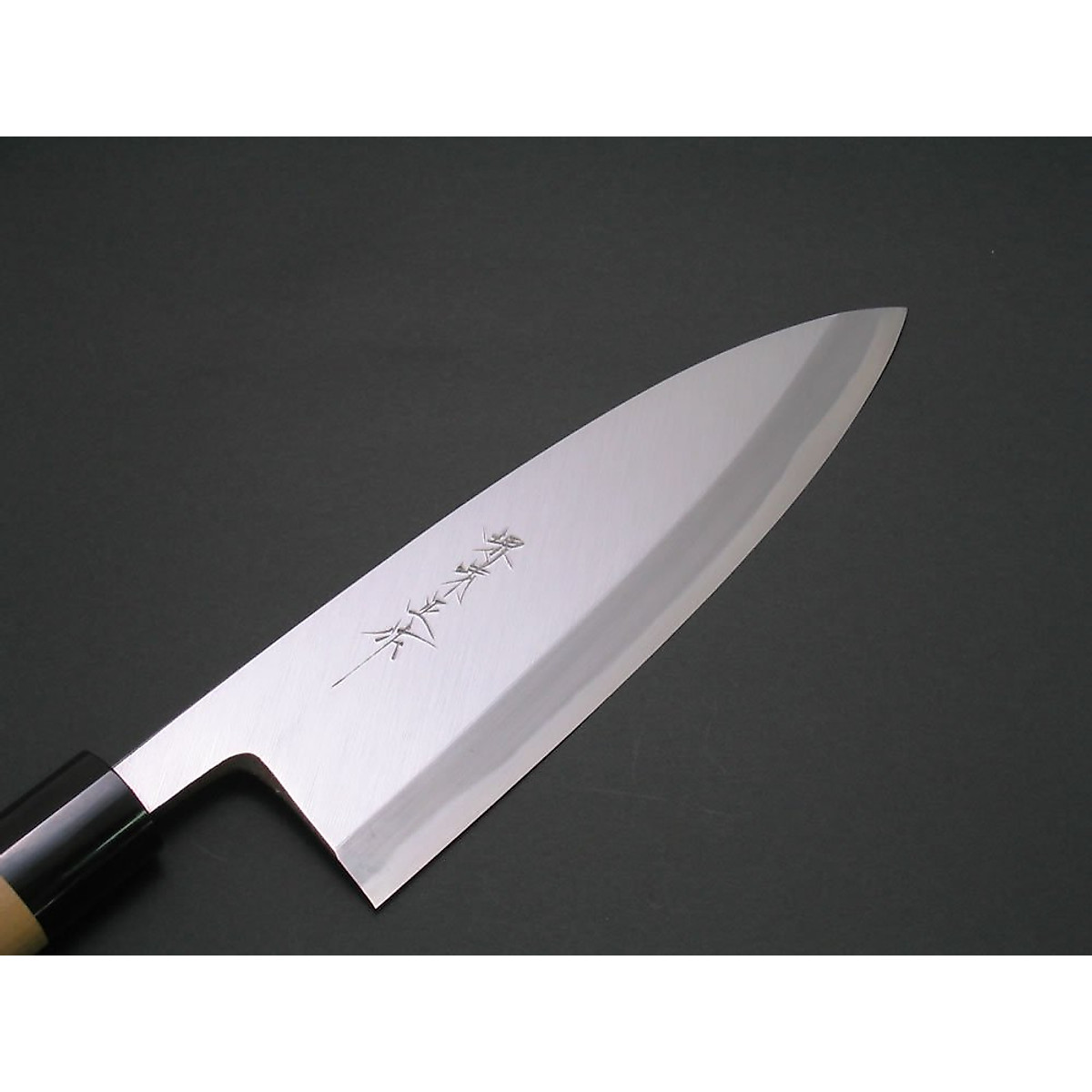 Houcho.com Sakai Ajimasa, Genuine Sakai-Manufactured, 7.6" (180mm) Kasumi White Steel Deba Knife