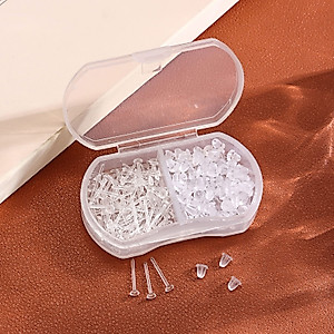 Nkwuire Plastic Earrings, 200 PCS Invisible Clear Earrings for Sports, Clear Plastic Post Earring Studs for Sports, Flat Silicone Earrings Rubber Earrings Clear Earrings for Work