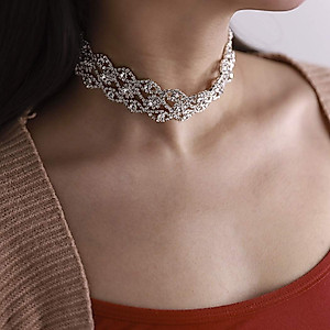 JAKAWIN Rhinestone Choker Necklace Jewelry Silver Chokers Neck Chain for Women NK126 (Silver)