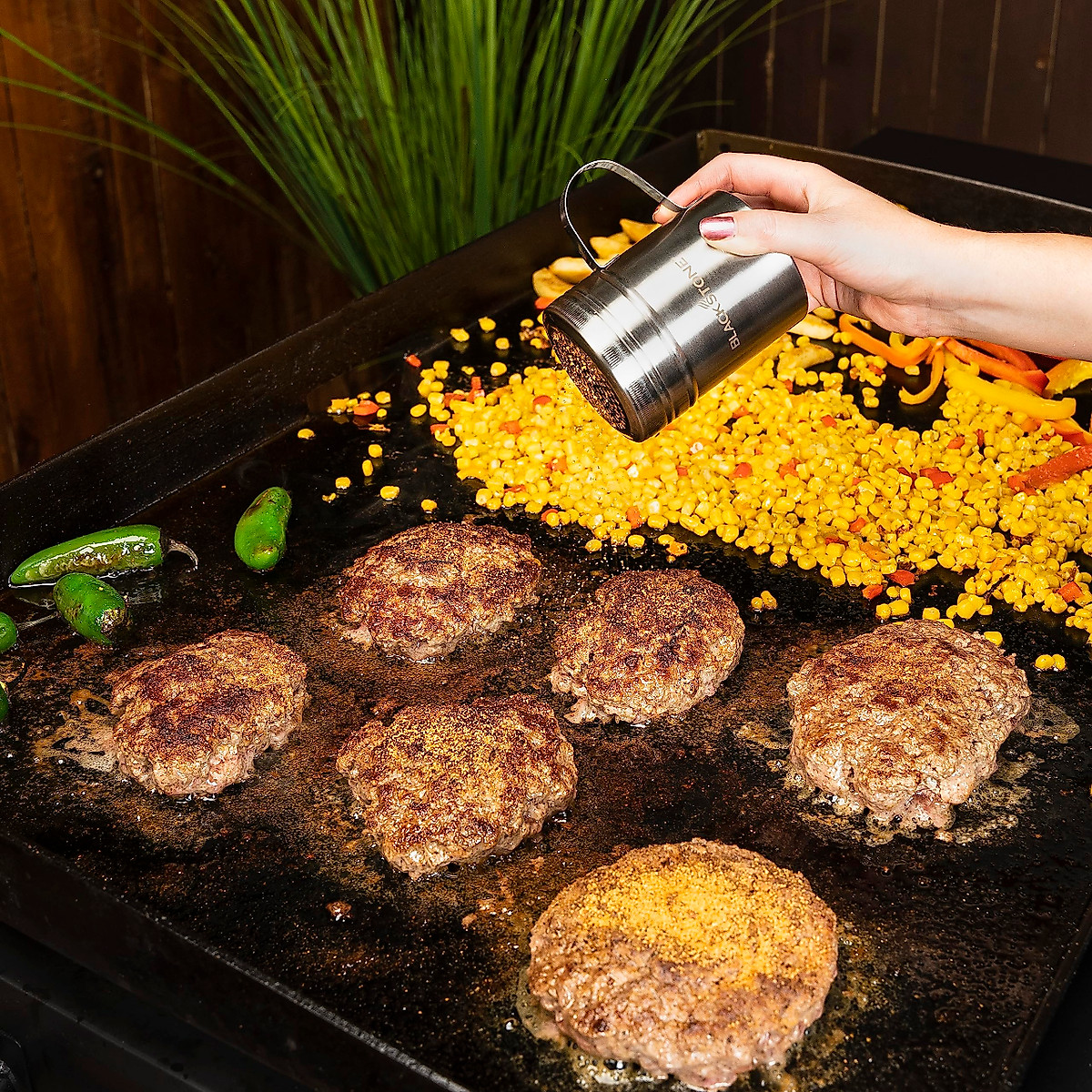 Blackstone 5072 10 Oz Stainless Steel Handle 2 Pack Versatile Dredge Shaker with Lid for Sugar, Cinnamon, Pepper, Salt, Seasonings, Spice Can Container Tins for Home, Café, Restaurant