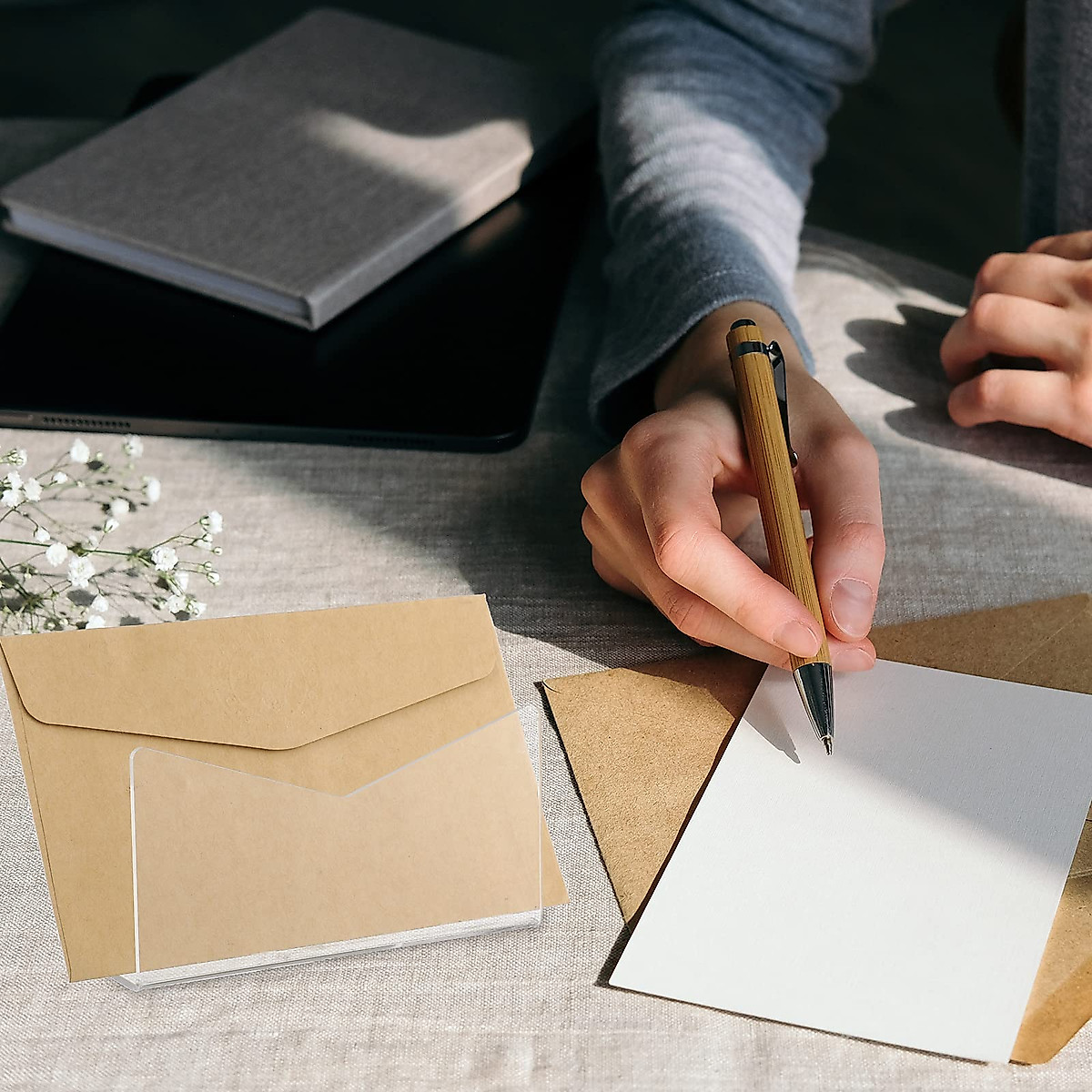 Maitys 3 Pcs Acrylic Mail Organizer Countertop 6 x 2.5 x 4 Inches Clear Mail Postcard Holder Letter Mail Sorter Organizer Postcard Stand Greeting Card Display Rack Document Envelope Home School Office