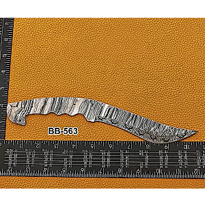 11 inches Long Dao Blade Hunting Knife, Hand Forged Ladder Pattern Damascus Steel Blade, 5" Finger Serration Scale Space with 4 Pin Hole, 6" Trailing Point Dao Blade with 5.5" Cutting Edge