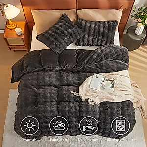 JELLYMONI Grey Fluffy Duvet Cover Set King Size, Luxury Soft Faux Rabbit Fur Comforter Cover, 3 Pieces Cozy Plush Long Shaggy Fluffy Bedding Set with Zipper Closure, Comforter Not Included