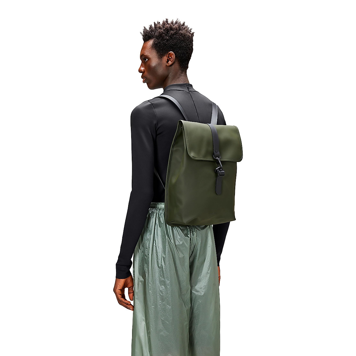 RAINS Rucksack for Men and Women - Waterproof Backpack for Commutes on Bike or Foot (Green)