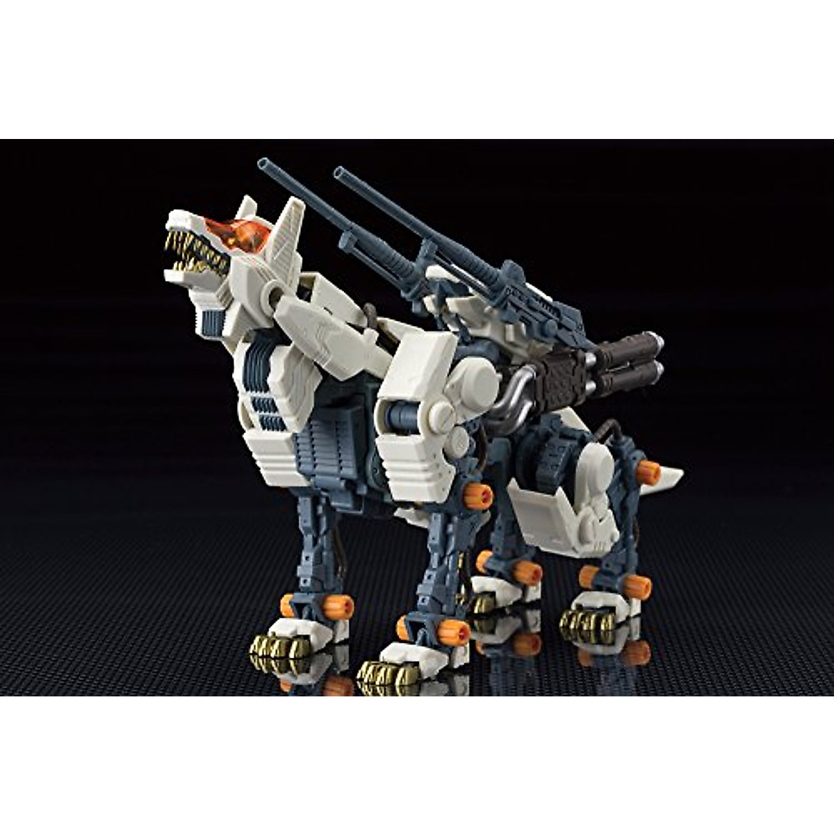 Kotobukiya Zoids: RHI-3 Command Wolf Repackage Version Plastic Model Kit, Multicolor