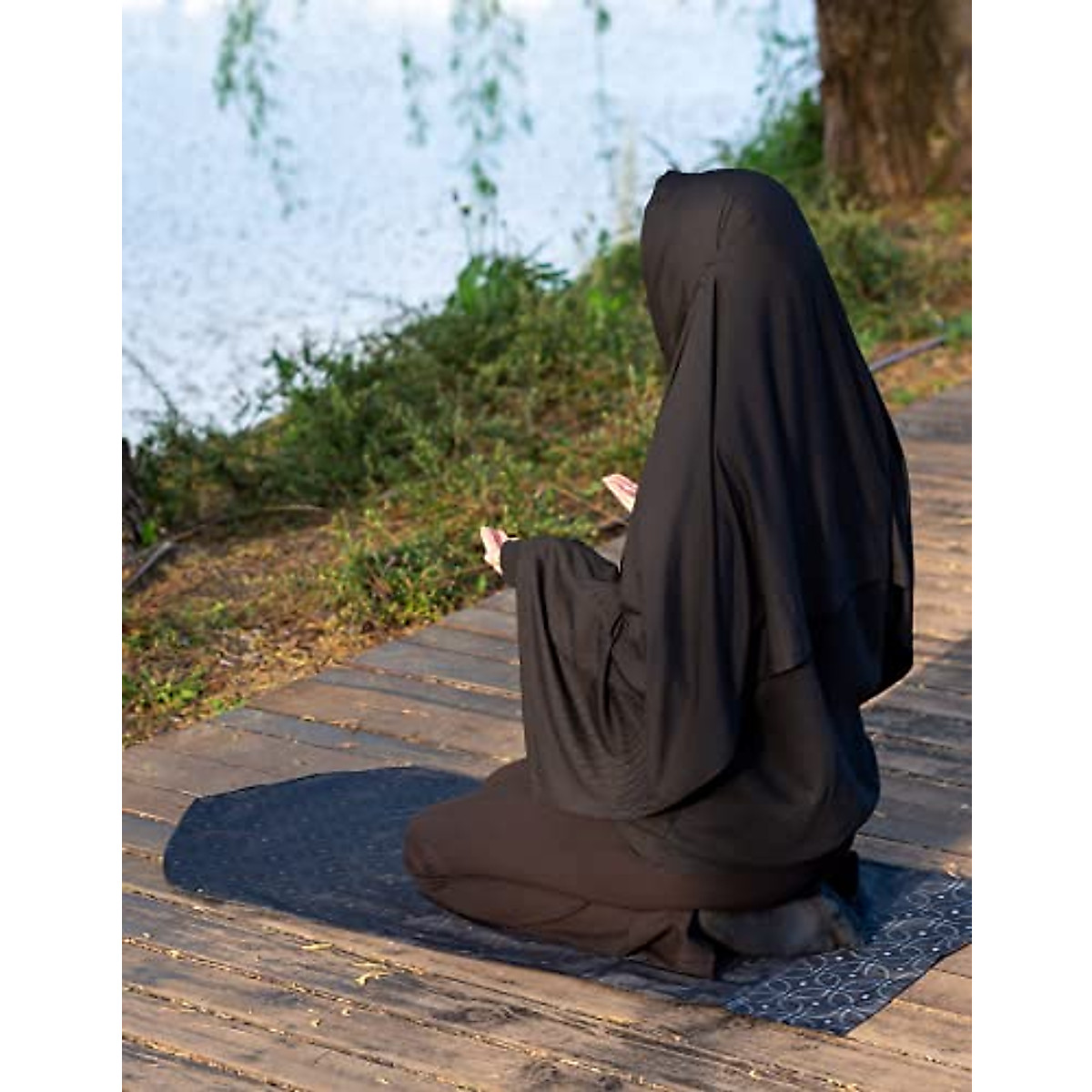 TAKVA The Pocket Sejadah Limited Edition | Portable Prayer mat, Muslim Gift, Ramadan Present (Batik Black)