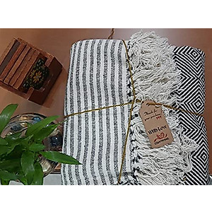 Countryside Cotton Throws with Fringes 460 GSM - Chevron Decorative Throw Blanket for Couch, Sofa, Bed, Everyday Use - Black and White (50" X 60")
