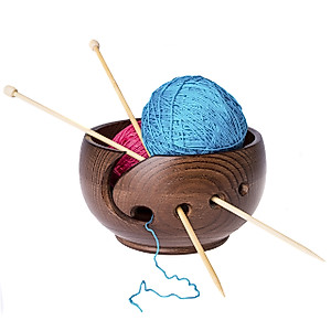 LABORWOOD Large Wooden Yarn Bowl 7"x4" Handmade Ash-Tree Wood Crochet & Knitting Holder Perfect Dispenser for Skeins Balls Knit Accessories Portable Heavy Cat Storage Ideal Gift for Crafters(Chestnut)