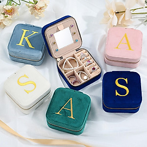 Parima Personalized Gifts for Girl - Small Jewelry Case Organizer Travel Jewelry Box Birthday Gifts Women Her Teen Girl Gifts Friend Teenage Daughter Granddaughter Niece Year Old Girl Gifts Initial C