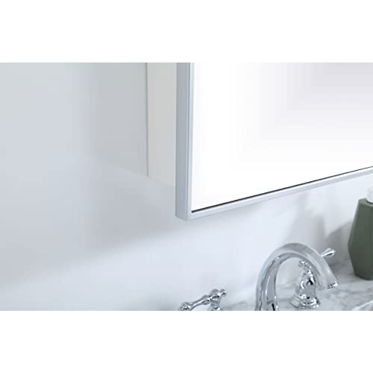 Elegant Decor Metal Mirror Medicine Cabinet 17 inch x 28 inch in Black