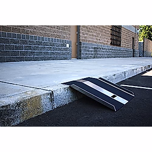EZ-ACCESS Traverse Curb Plate, 27.04" L x 27.36" W