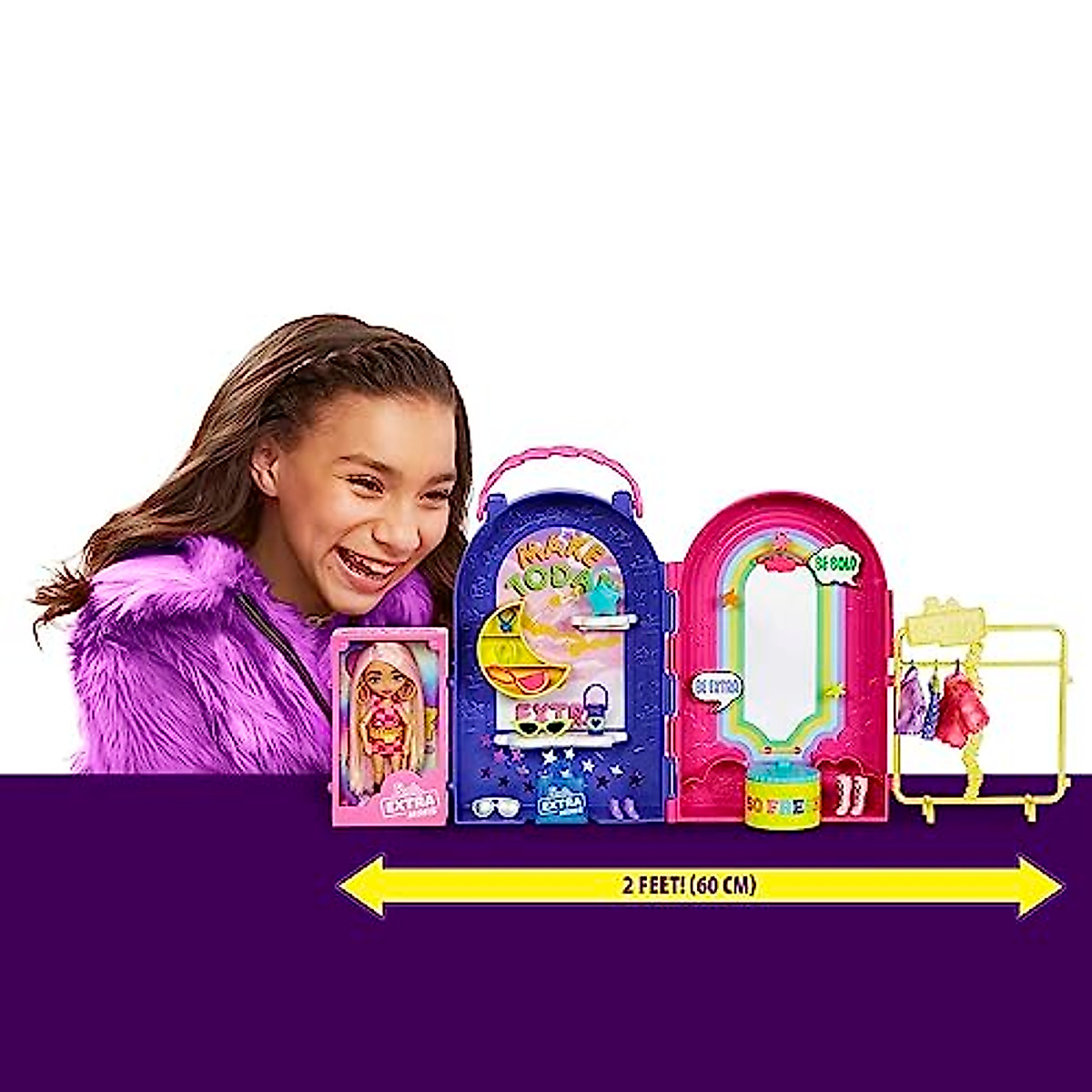 Barbie Extra Minis Doll and Fashion Playset with 15+ Pieces, Boutique with Small Doll, Clothes and Accessories