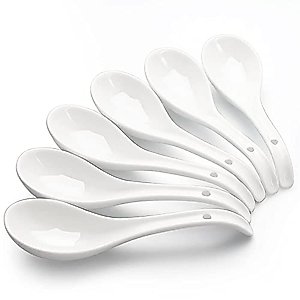 Asian Soup Spoons, YFWOOD 6.75 inch Ceramic Chinese Soup Spoons, White Large Japanese Soup Spoons for Ramen Pho Wonton Soup Dumpling Miso, Set of 6