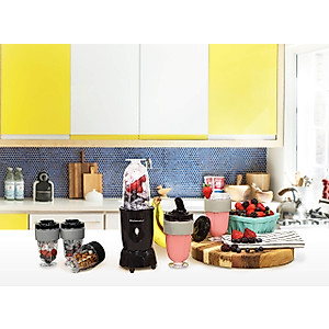 Elite Gourmet EPB-1800 17-Piece Personal Drink Mixer Blender, Sports Blender 16 Oz capacity, Includes Chopping and Blending Blade, Drink Lids and Extra Cups