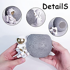 Kimdio Pen Holder, Astronaut Stand for Desk Pencil Holder, Resin Desk Organizer Decorative Accessories Ideal Gift for Office, Classroom, Home