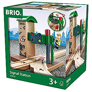 Brio World 33674 - Signal Station - 2 Piece Wooden Toy Train Accessory for Kids Age 3 and Up