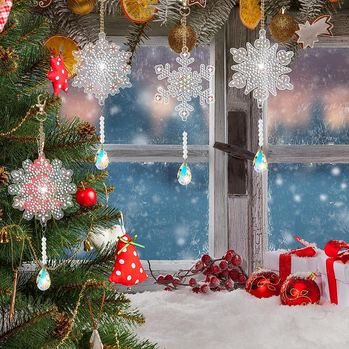 UPINS Snowflake Diamond Art Painting Kits, 8 Pcs 5D Christmas Diamond Art Ornaments DIY White Crystal Wind Chimes Ornaments for Christmas Tree Hanging Decor