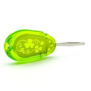 Clover 8611 Needle Threader for Embroidery Needles-Apple Green