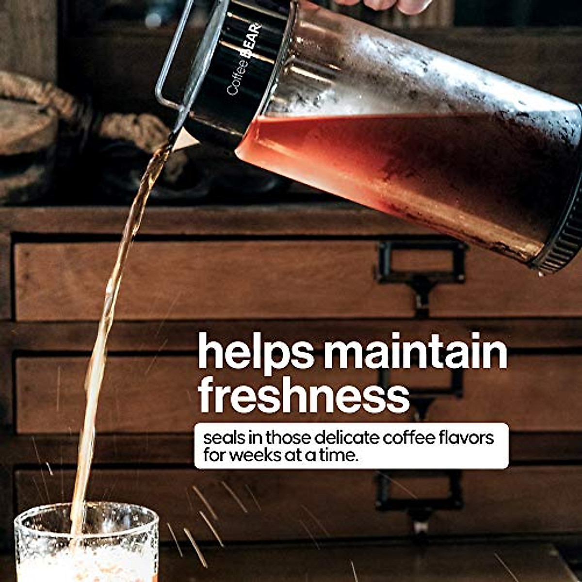 COFFEE BEAR – Cold Brew Coffee Maker and Ice Tea Brewer, Borosilicate Glass Pitcher with Mesh Filter, 1.3L (44oz)