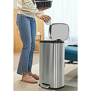 8 Gallon 30L Trash Can with Hinged Lid and Removable Inner Bucket Stainless Steel Kitchen Trash Can Silent Garbage Can Touch-Free Pedal Rubbish Bin Waste Bin for Home Kitchen Waste Bin Silver