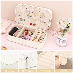DesignSter Travel Jewelry Box, PU Leather Portable Jewelry Case, Small Jewelry Boxes for Gifts, Travel Jewelry Organizer for Women Rings Earrings Necklaces Bracelets (Beige)