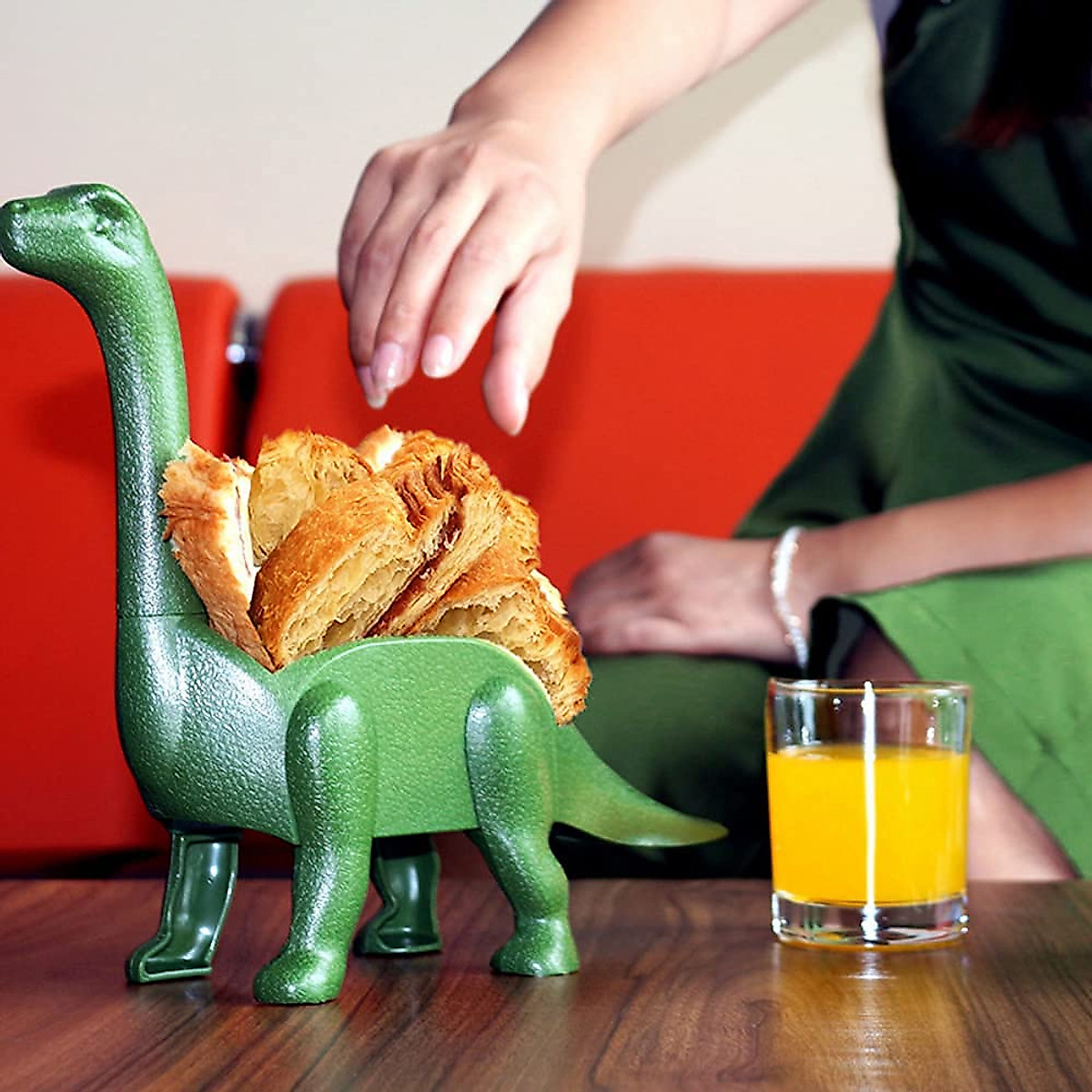 SilkLove Taco Stand Rack Tray, Plastic Long Necked Dinosaur-Shaped Food Server Taco Holders, Dinosaur Taco Stand for Hot Dogs, Burritos, Cookies (Dark Green)